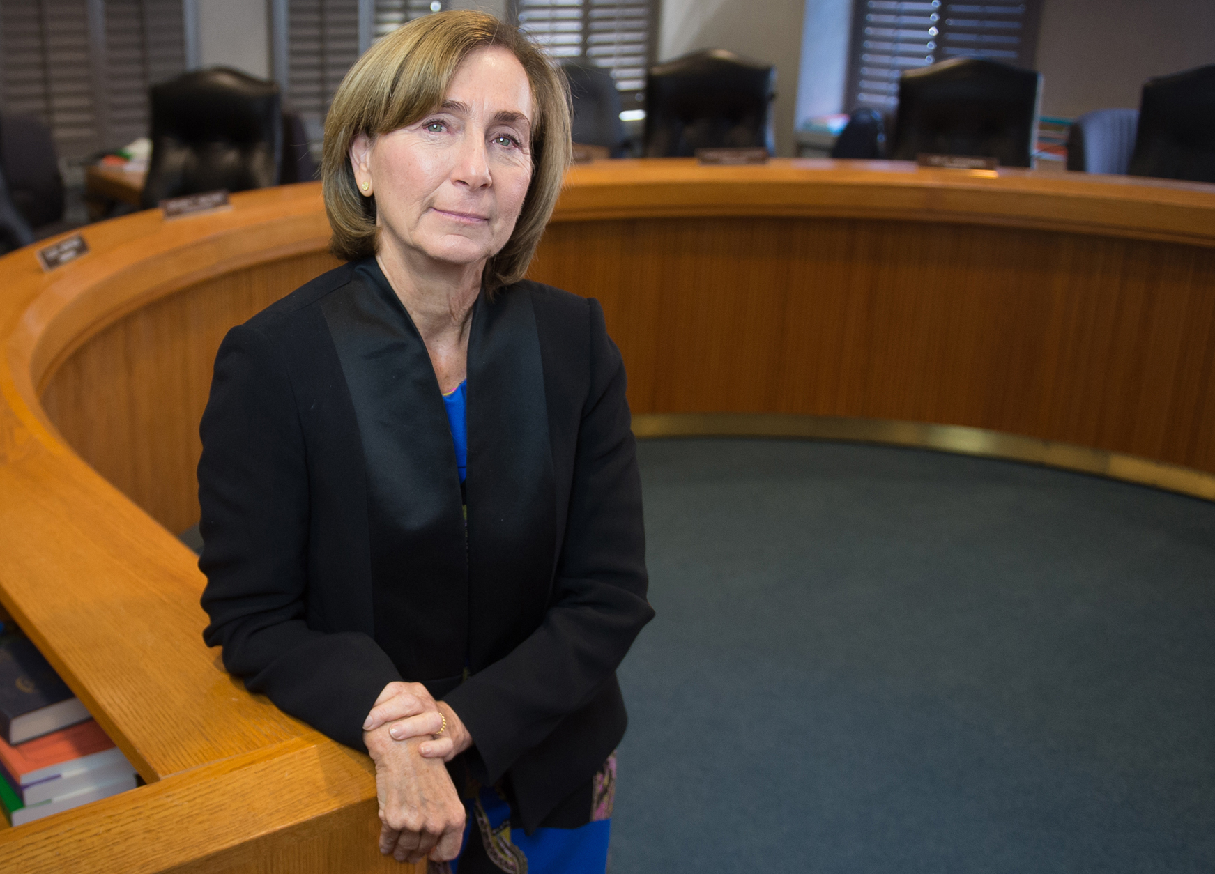 FEC stuck on the sidelines – Investigative Reporting Workshop Archive
